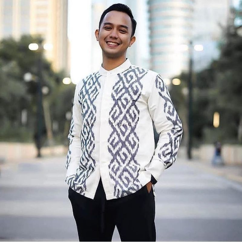 Jual BAJU KAIN TENUN !!! kemeja pria / kain tenun asli / baju pria ...