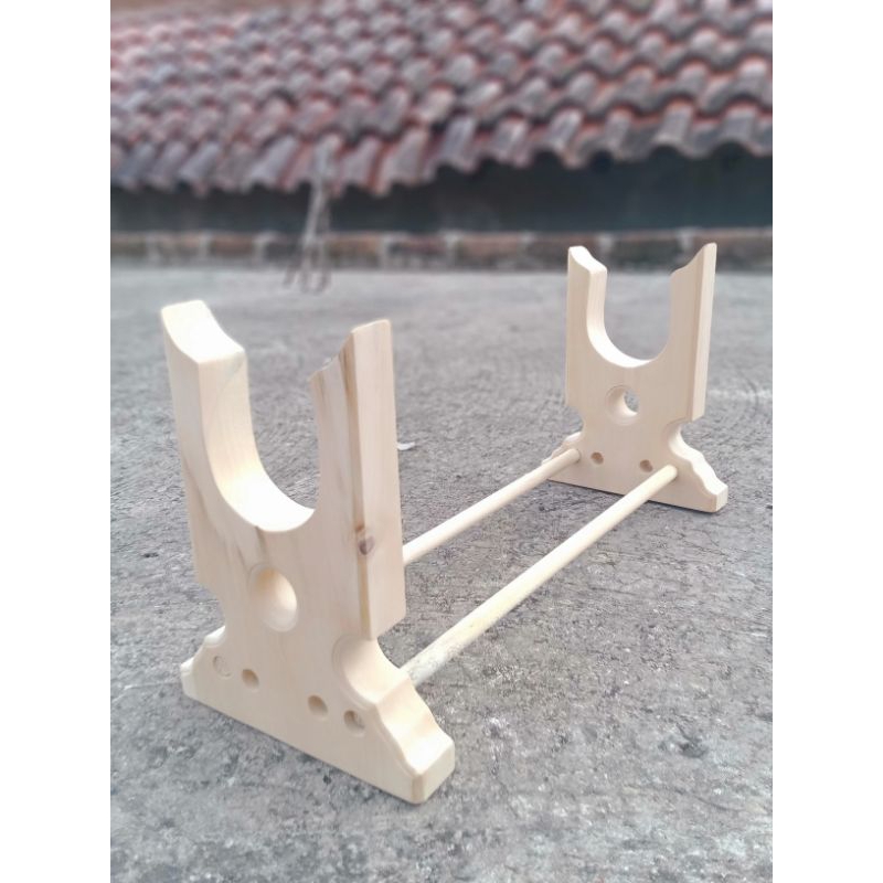 Jual stand/dudukan senapan natural dari kayu pinus | Shopee Indonesia