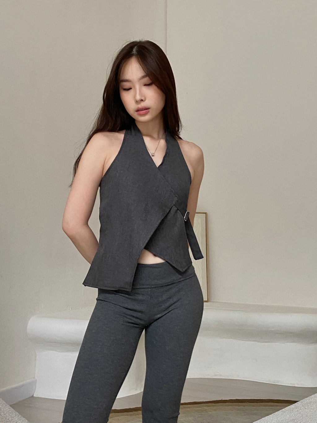 Jual Sydney Halter Top | Nyre The Label | Shopee Indonesia