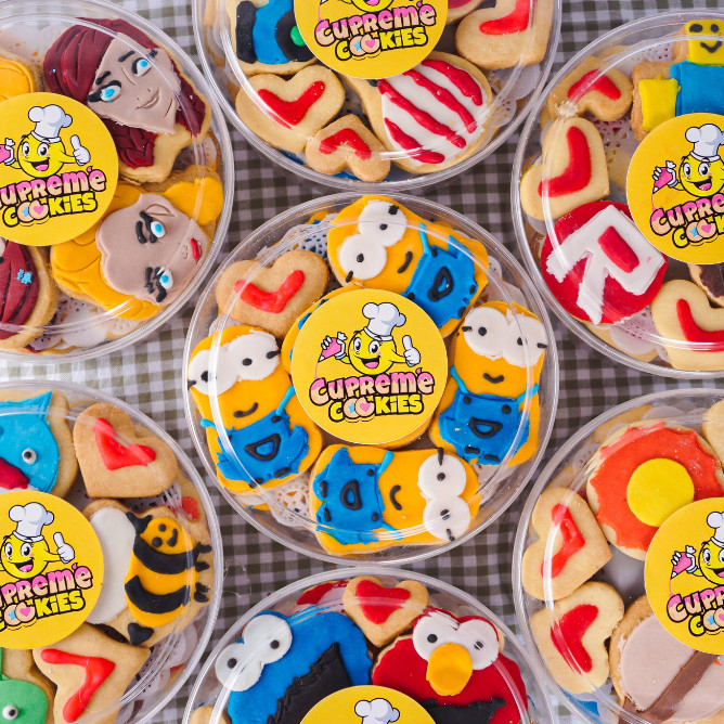 Jual Cupreme Cookies Kukis Karakter Halal Premium Kue Kering Anak Hias ...