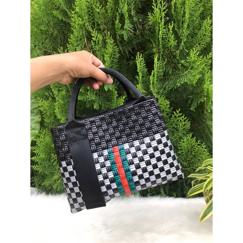 Jual [FREE SYAL TWILLY] Tote Bag Anyaman Plastik Premium Tas Jali ...