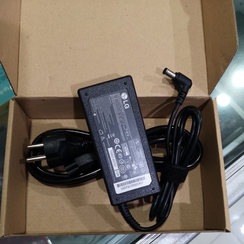 Jual Adaptor Monitor LCD LED LG 19V 2.1A / Charger LG 19 Volt Jarum ...