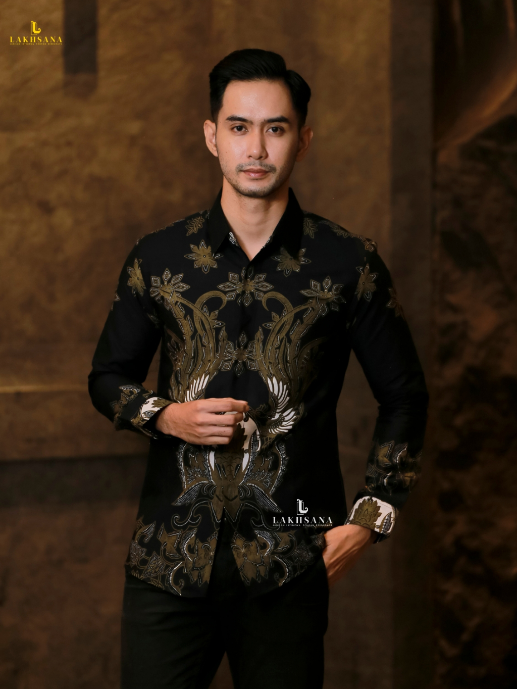 Jual Lakhsana Batik Abimayu I - Kemeja Batik Premium Slimfit Lengan ...