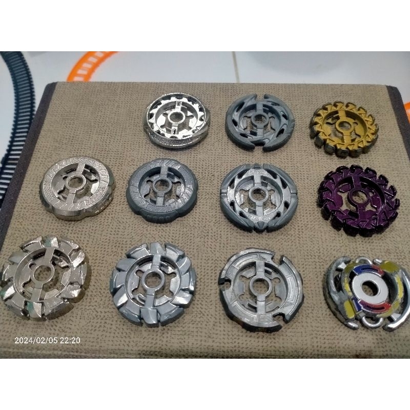Jual Beyblade Metal Fight Metal wheel only | Shopee Indonesia