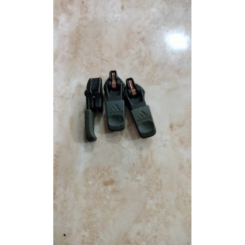 Jual kepala zipper/kepala resleting rubber terbalik ykk no5 model coil ...