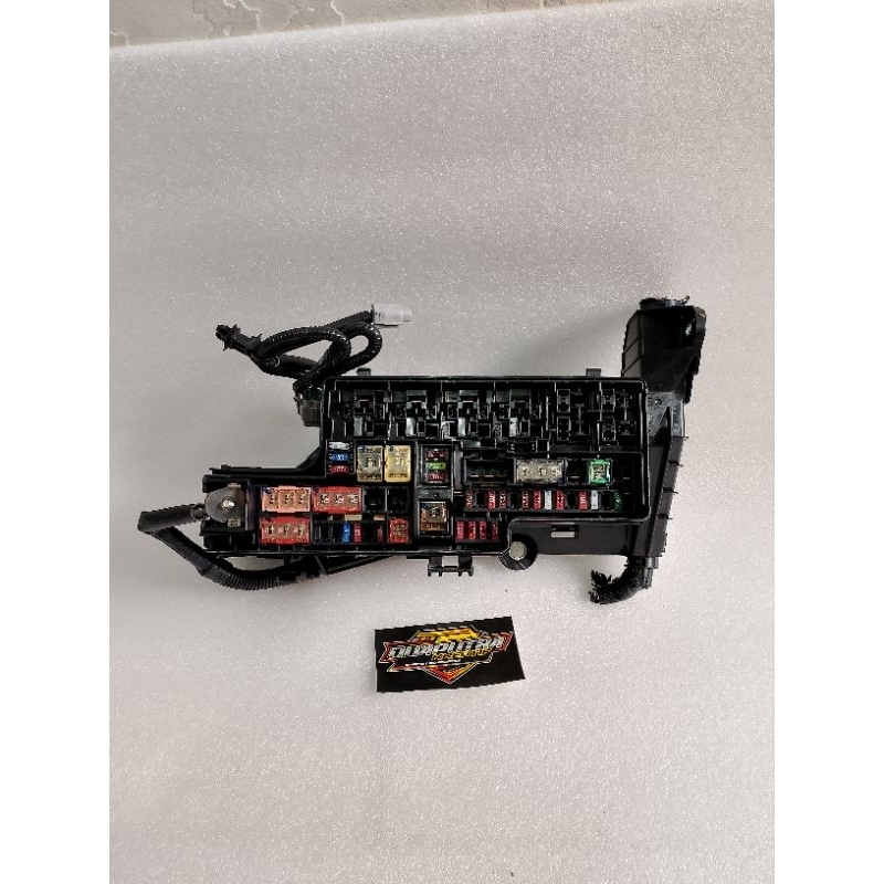Jual Fuse box sekring Innova reborn original | Shopee Indonesia