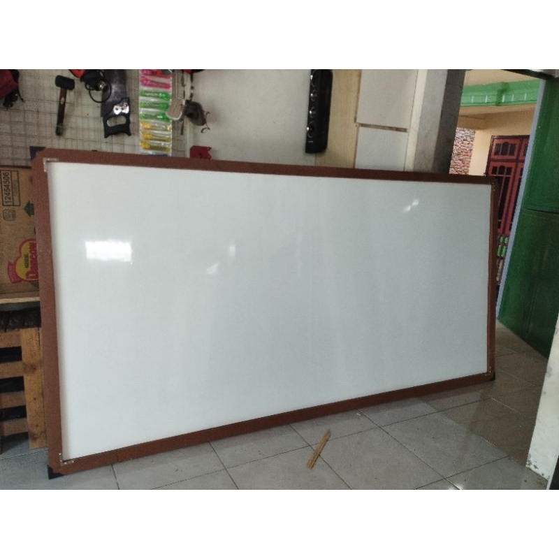 Jual whiteboard 120 x 240 Lis kayu sudah finishing | Shopee Indonesia