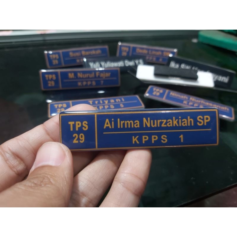 Jual Name Tag Magnet Papan Dada, Papan Nama, Tag Nama, Tag Name atau ...