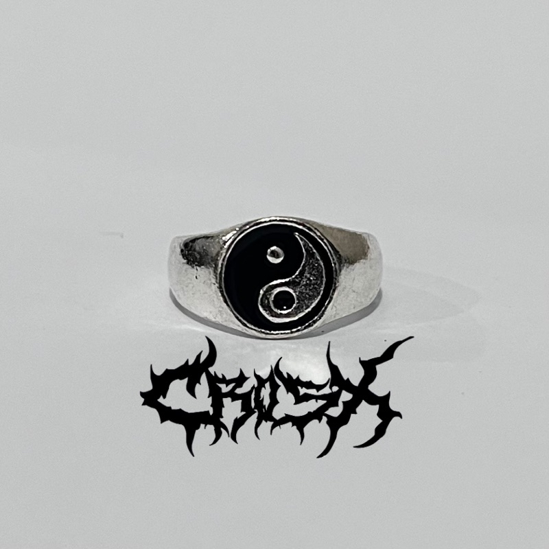 Jual CIRO RING / CINCIN YINYANG CINCIN HITAM SILVER SALIB / Y2K RETRO ...