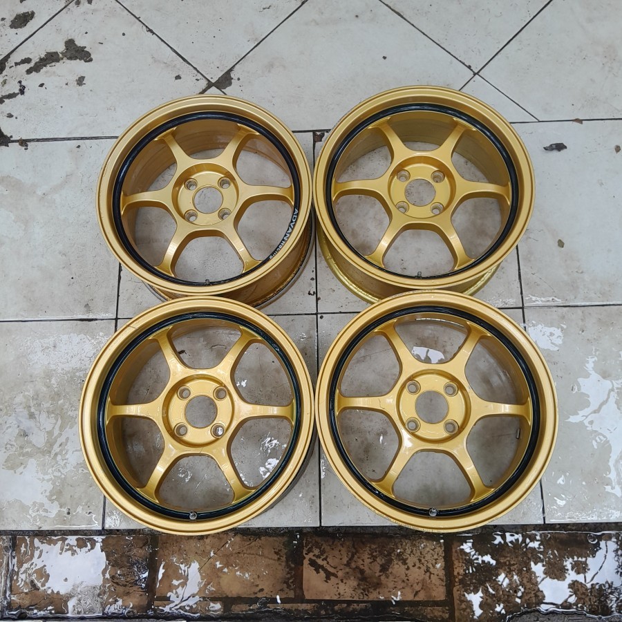 Jual Pelek Racing Mobil Bekas ADVAN R16 Pcd 4X100 ET35 GOLD PNP Jazz ...