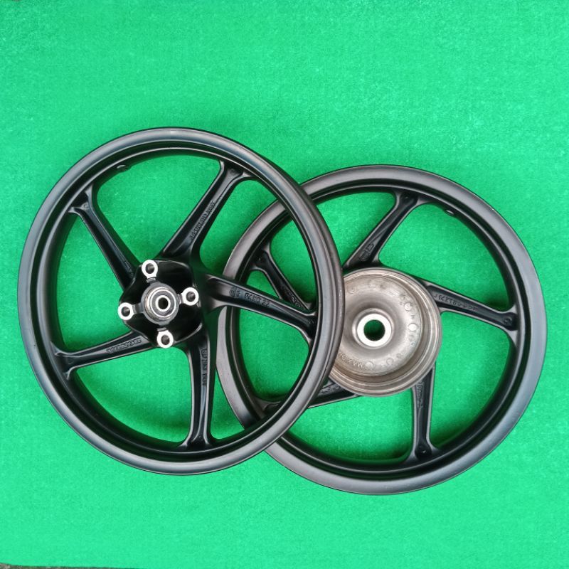 Jual Velg Vario 125 old pnp Vario 150 original bekas | Shopee Indonesia