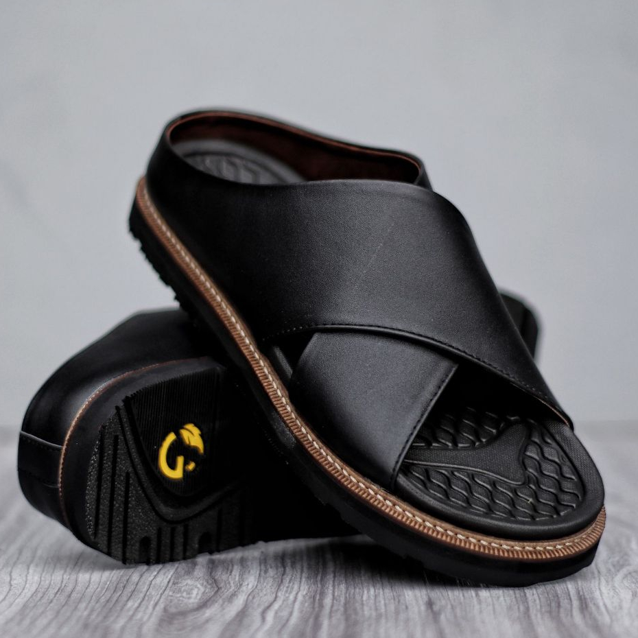Jual Sandal Slide Pria Kulit Coklat Hitam Premium Quality - Sendal Slop ...