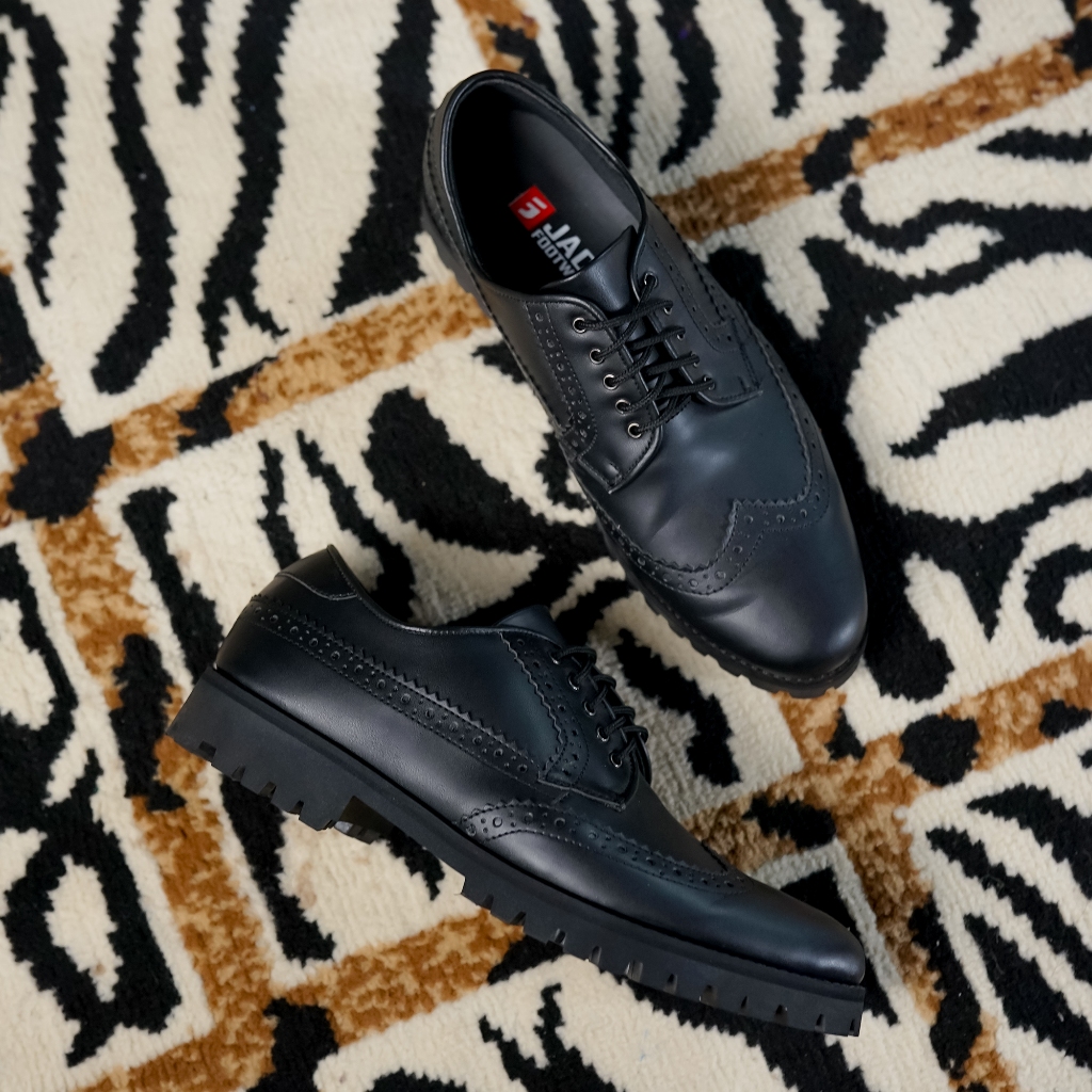 Jual ARCHER BLACK |ManNeedMe x Jack| Sepatu Pantofel Pria Formal Shoes ...