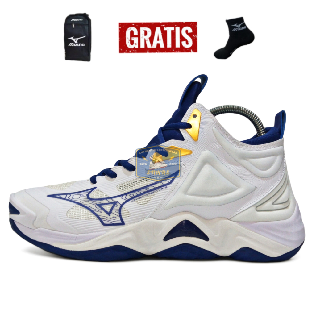 Jual Sepatu volly mizuno wave momentum 2 mid sepatu voli pria terbaru ...