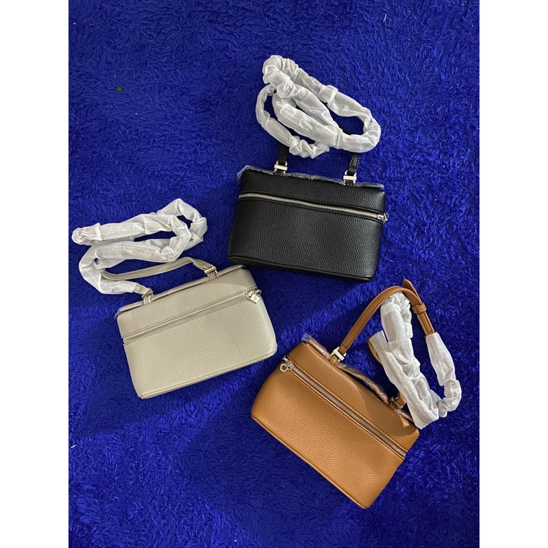 Jual Loro Piana Extra Pocket L19 Pouch (ORIGINAL) | Shopee Indonesia
