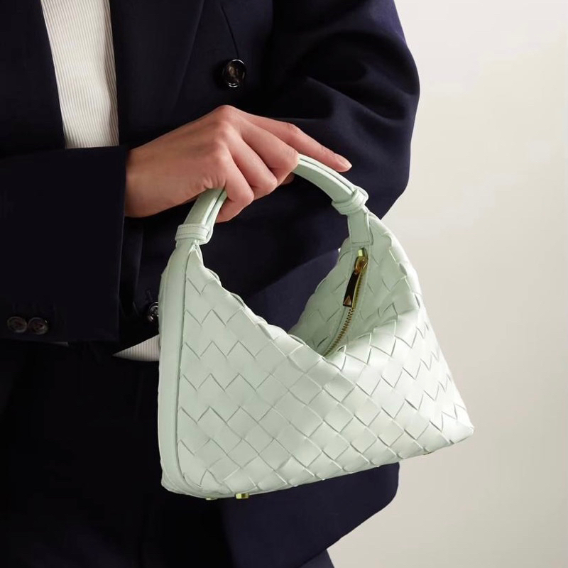 Jual Original Bottega Veneta BV Mini Wallace Intrecciato Leather ...