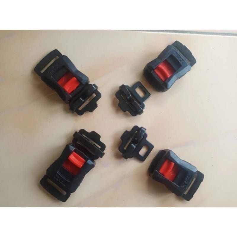 Jual GESPER HELM PENGAIT HELM TALI HELM MULTI MUNGSI | Shopee Indonesia