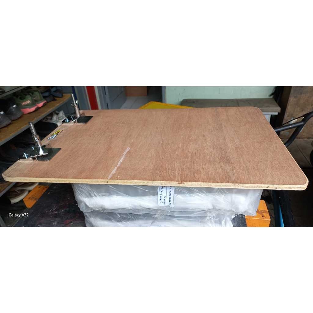 Jual MEJA SABLON KERTAS KAIN PLASTIK KAOS HANYA PAPAN DAN CATOK ...