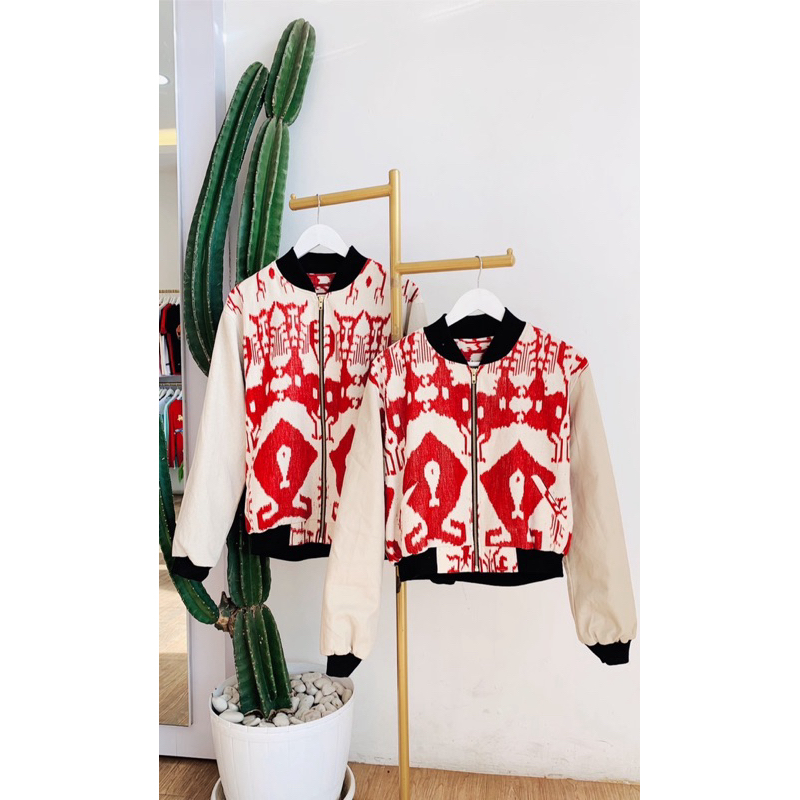 Jual JAKET TENUN TRADISIONAL KHAS NTT | Shopee Indonesia