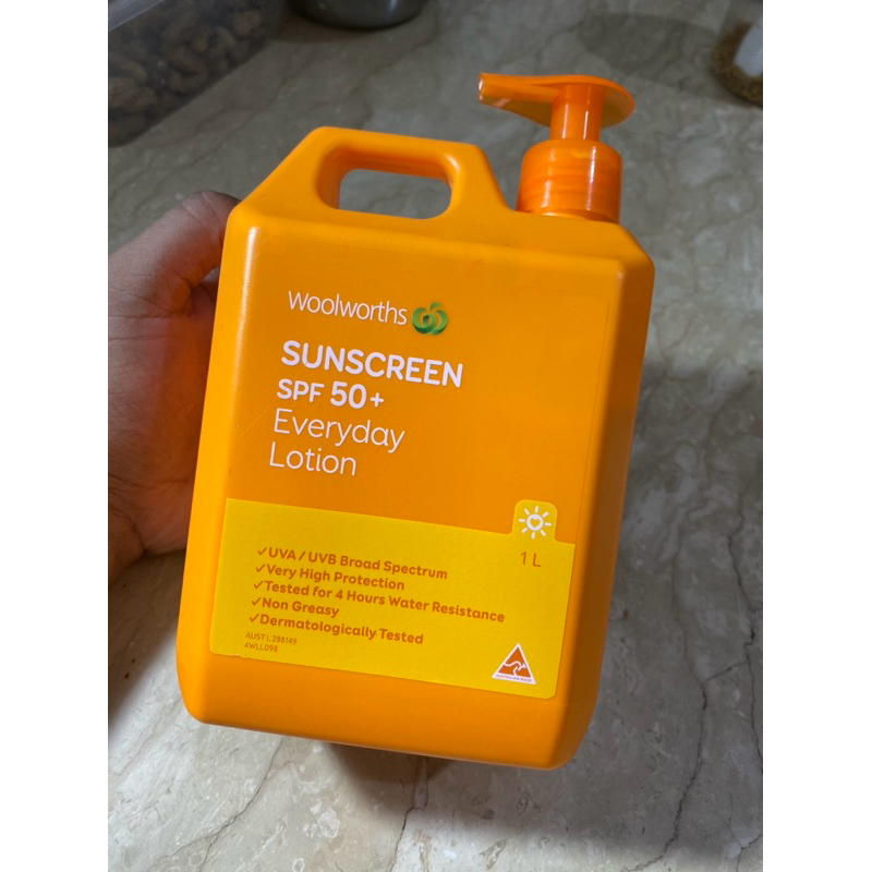 Jual Woolworths Sunscreen 1L SPF 50+ | Shopee Indonesia