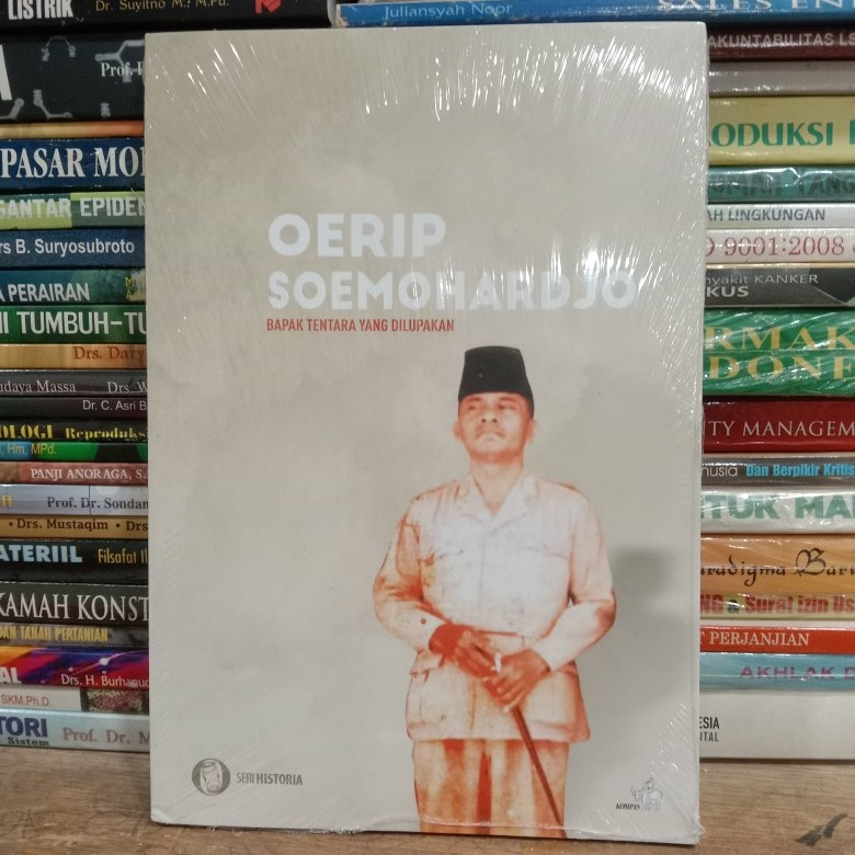 Jual Oerip Soemohardjo Bapak Tentara Yang Dilupakan - Tim Majalah Historia | Shopee Indonesia