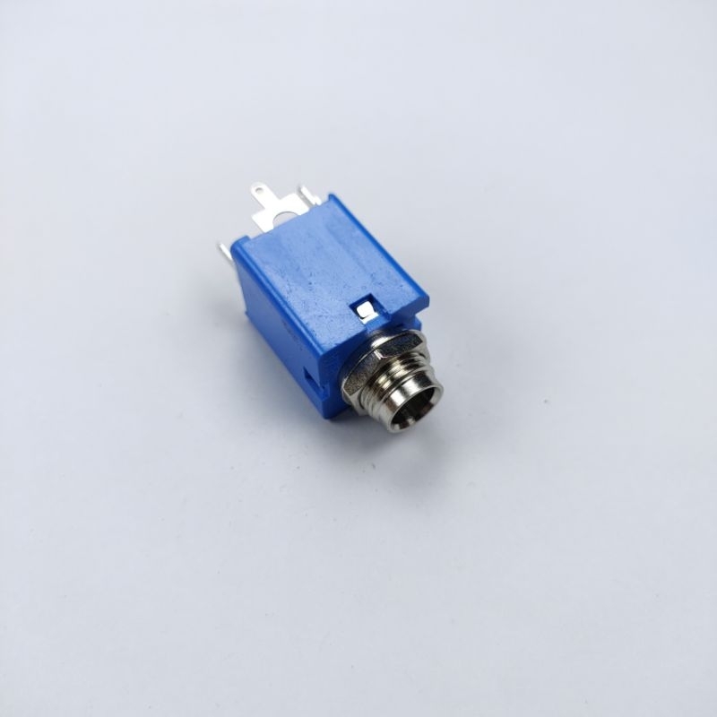 Jual SOKET AKAI TOA STEREO BMA KOTAK BIRU | Shopee Indonesia