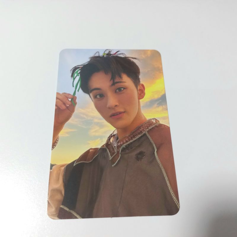 Jual photocard pc mark lee collecting golden age nct mark senja [READ ...