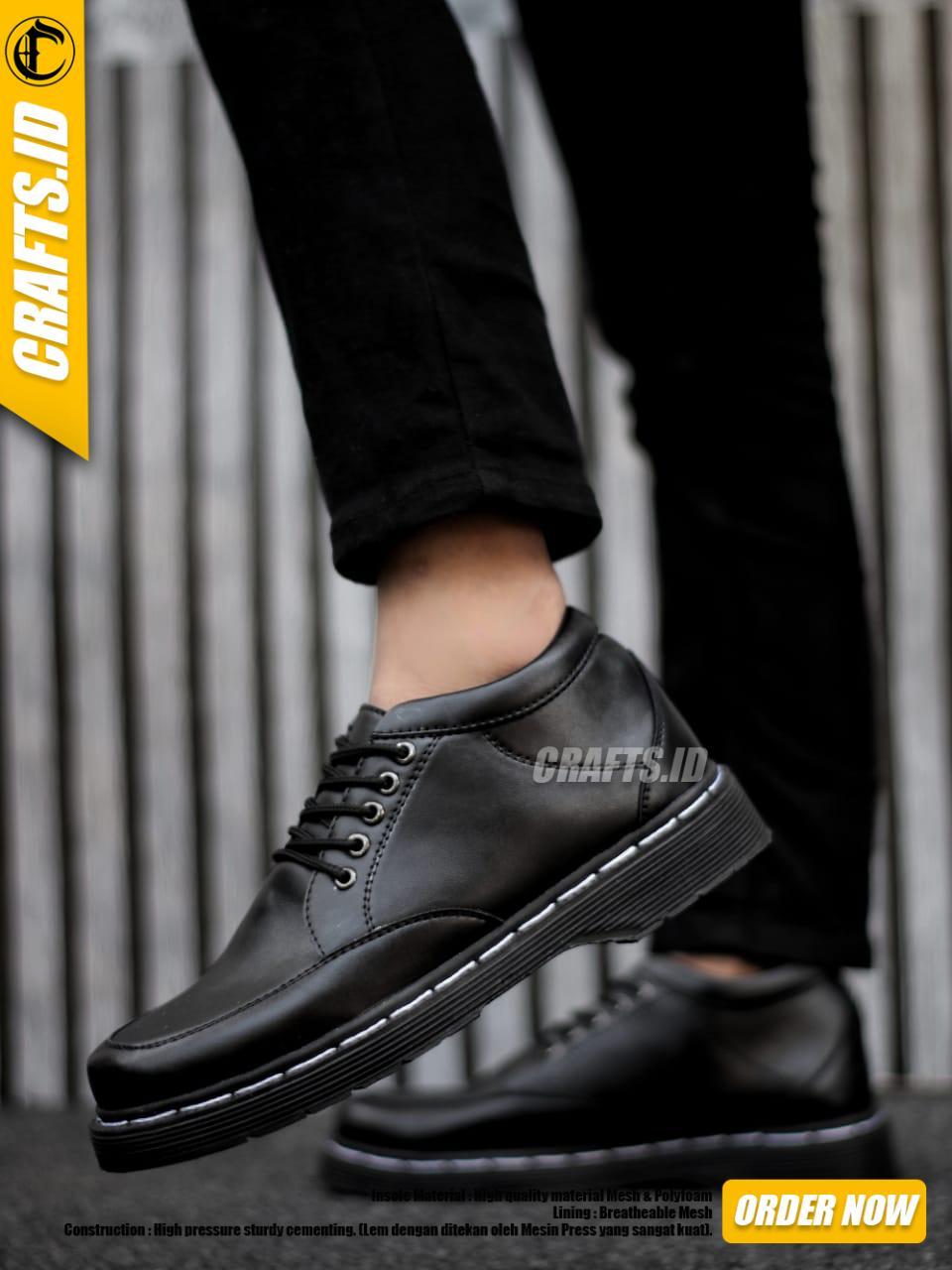 Jual CRAFTS fusion - Sepatu Formal Pantofel Docmart Low Boots Kerja ...