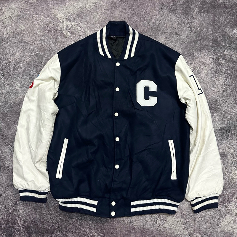 Jual varsity jacket univ navy jacket varsity leather varsity second ...
