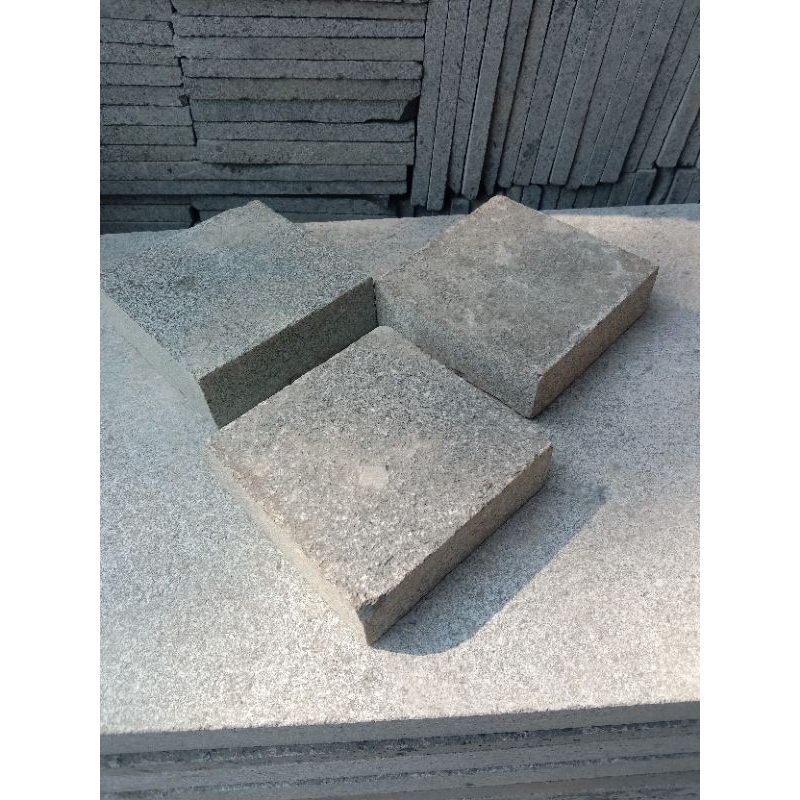 Jual Batu Andesit bakar RTM 10x10.-isi 100 pcs | Shopee Indonesia