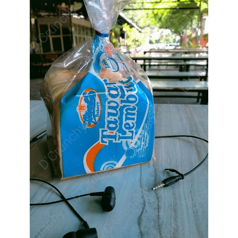 Jual roti tawar kuncit friends | Shopee Indonesia