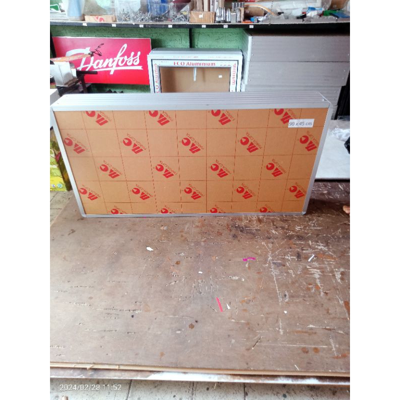 Jual Neon Box Kotak Polos. | Shopee Indonesia