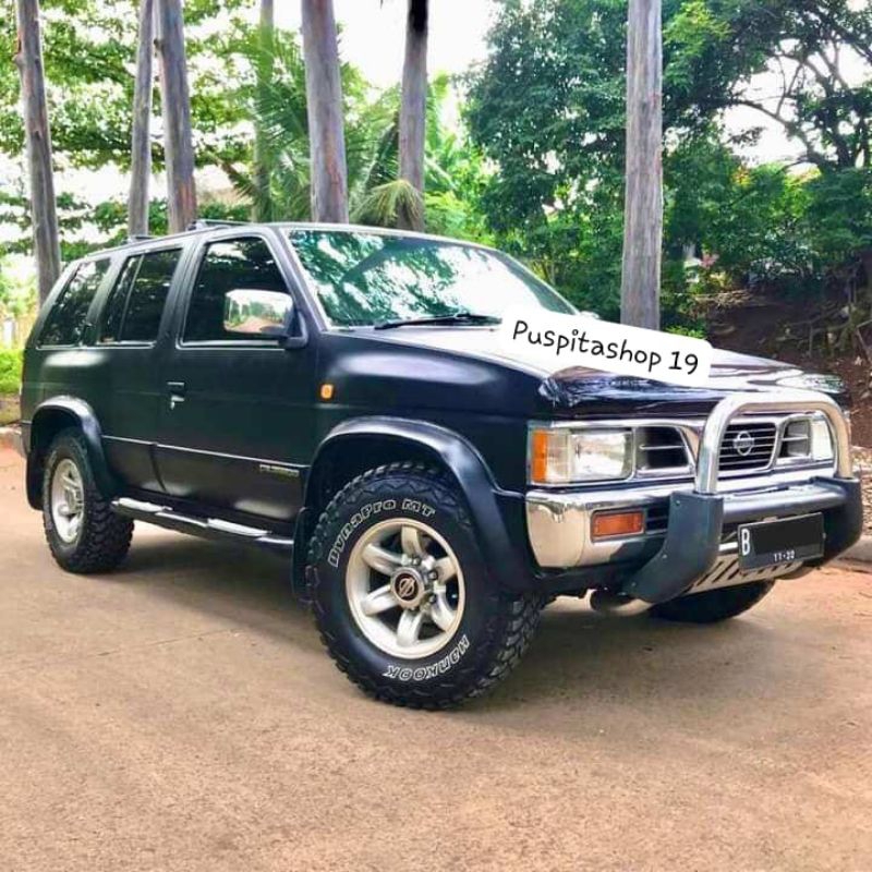 Jual OVER FENDER NISSAN TERRANO fender nissan terano 1997-2002 model ...