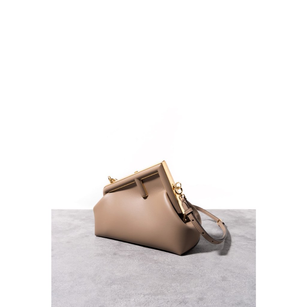 Jual FENDI First small shoulder bag | Shopee Indonesia