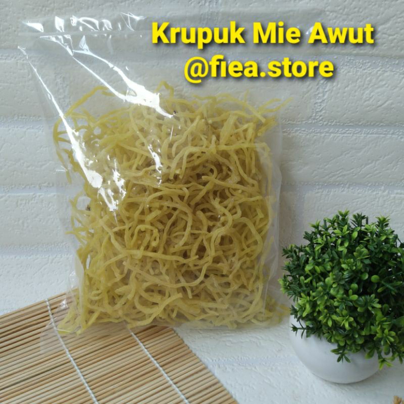 Jual Kerupuk Mie Awud Mentah 250 Gram / Krupuk Mie Kenyol/Konyol Mentah ...