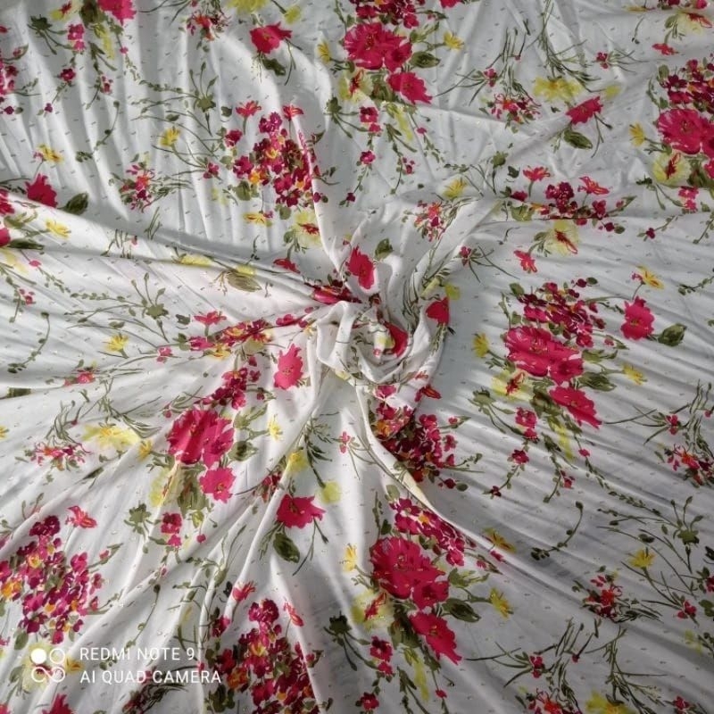 Jual kain katun rami - kain motif benang emas - bahan kain meteran ...