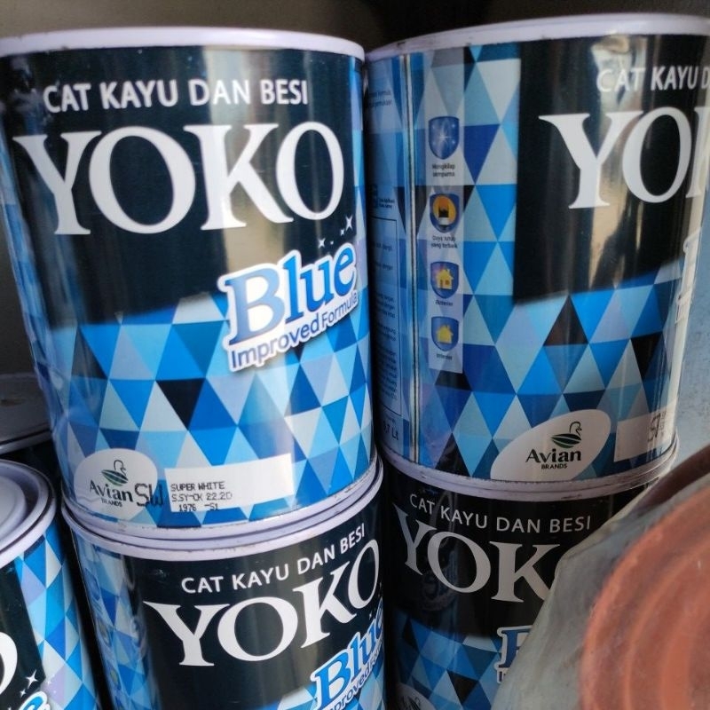 Jual Avian Yoko Cat Minyak Kayu dan Besi 0.7liter | Shopee Indonesia