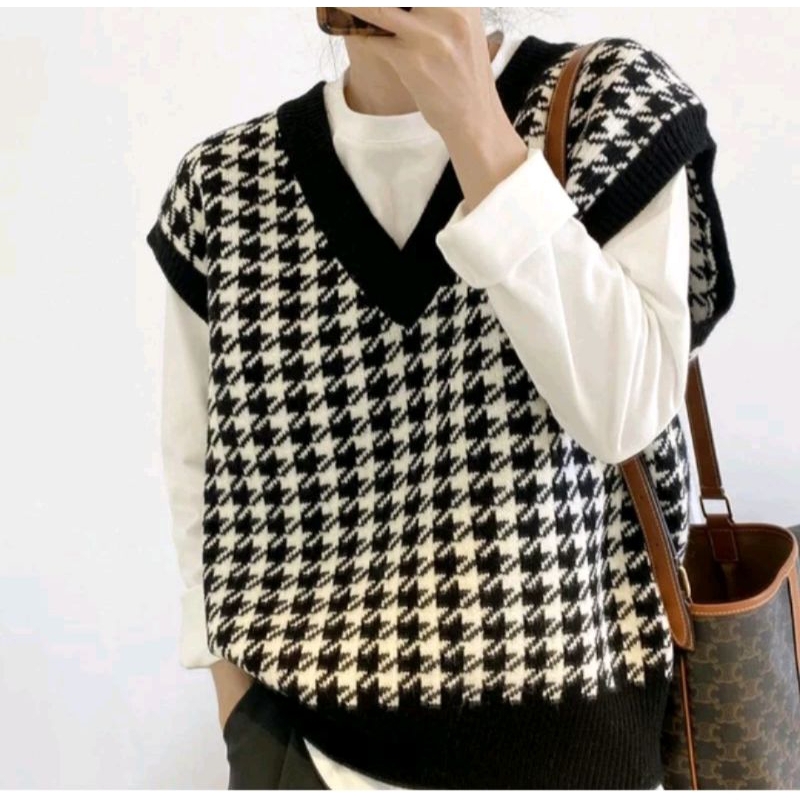 Jual Katalog 4 VEST (GU Uniqlo, Ralph Lauren, Choco Raffine dll ...