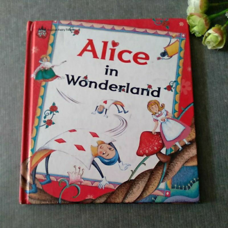 Jual buku fairy tales Alice in wonderland preloved | Shopee Indonesia