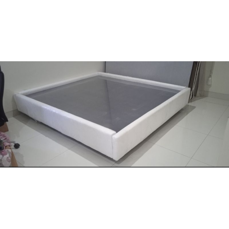 Jual Dipan Divan Box Kolam Tanpa kasur Bahan Bludru | Shopee Indonesia