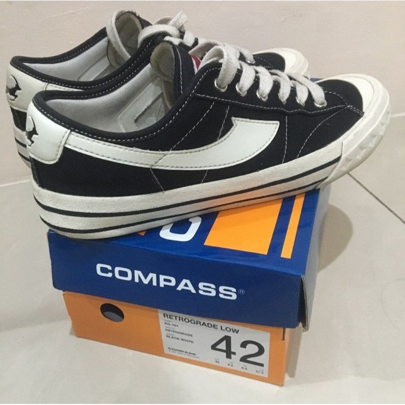Jual Sepatu Compass Retrograde Low BW | Shopee Indonesia
