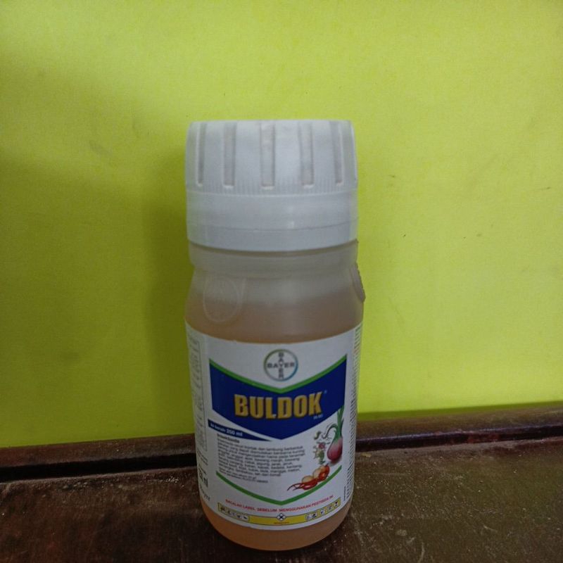 Jual BULDOK 25 EC insektisida 250ml | Shopee Indonesia