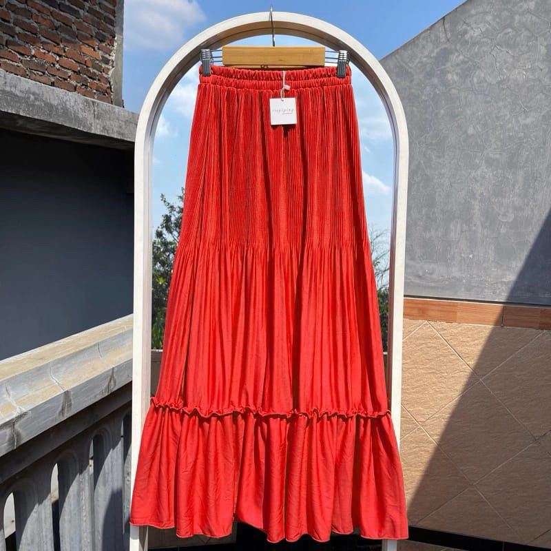 Jual ROK SKIRT HYGET CLARA SUPER PREMIUM / ROK PLISKET SUSUN | Shopee ...