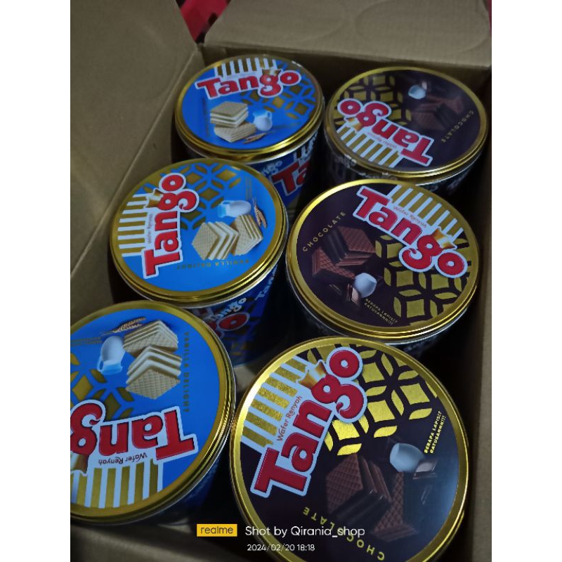 Jual Tango wafer kaleng 240gr ( DUSSAN ) 1 dus isi 6 kaleng / tanggo ...