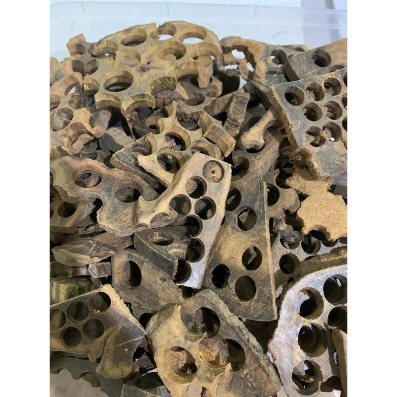 Jual Tatal atau bantalan kayu gaharu isi 1 kg | Shopee Indonesia