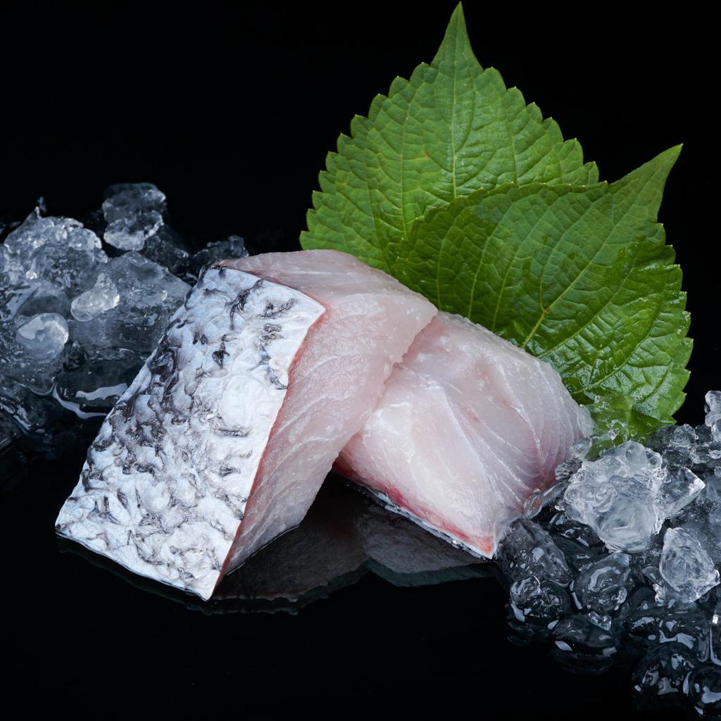 Jual Ikan Kakap Putih Fillet Skin On Potongan/ Barramundi Potongan ...