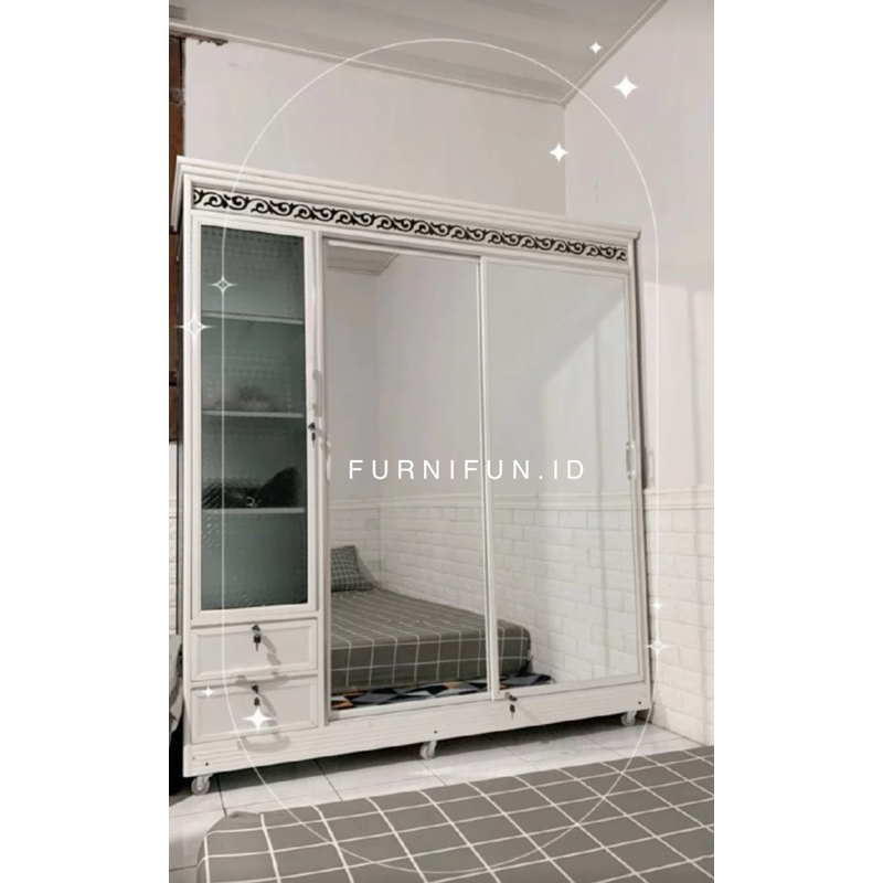 Jual Lemari Kaca sliding / Lemari aluminium / Lemari Baju Kaca | Shopee ...