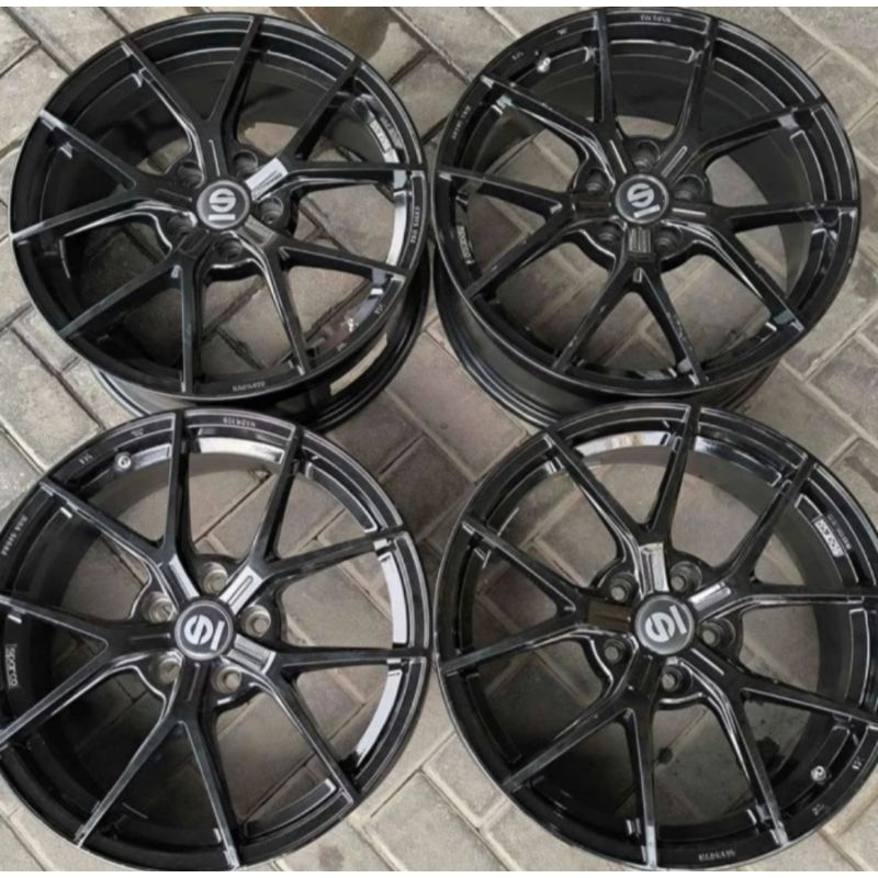 Jual Velg Original OZ Sparco Podio Ring 18. Lebar 8. Et 45. For Mercy ...