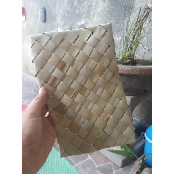 Jual TIKEH PELINGGIH | UKURAN SESUAI FOTO | HINDU BALI | PURA MERAJAN ...