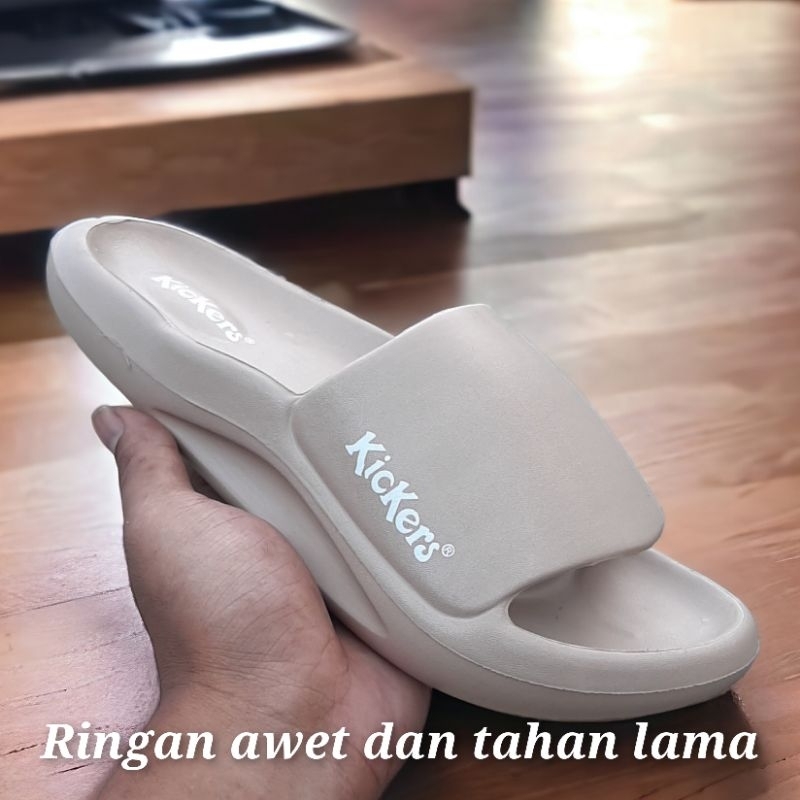 Jual Sendal Selop Kickers Full karet Sandal Anti Air Sandal Slop Pria ...